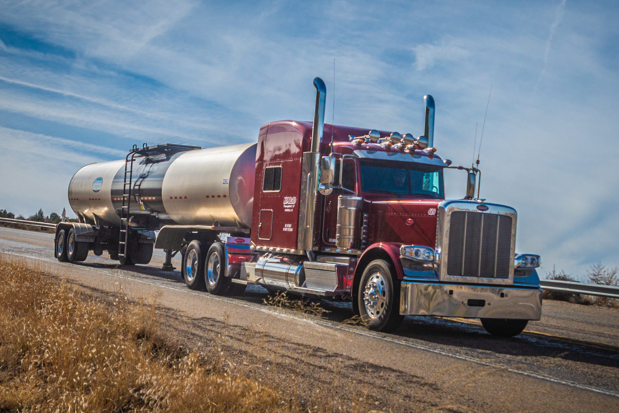 5 Quick Truck Driving Facts - Kimrad Transport